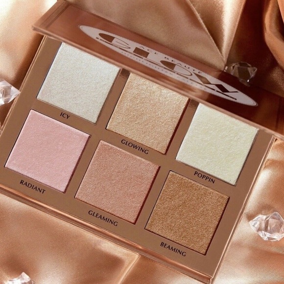 Ace Beaute | Makeup | Ace Beaute Glow Essentials Cheek Highlighter ...